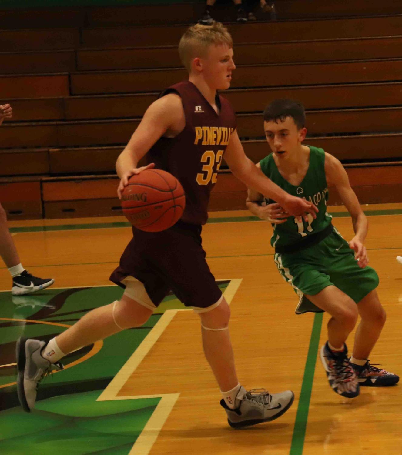 Thompson, Abner lead Lions past Harlan – harlancountysports.com